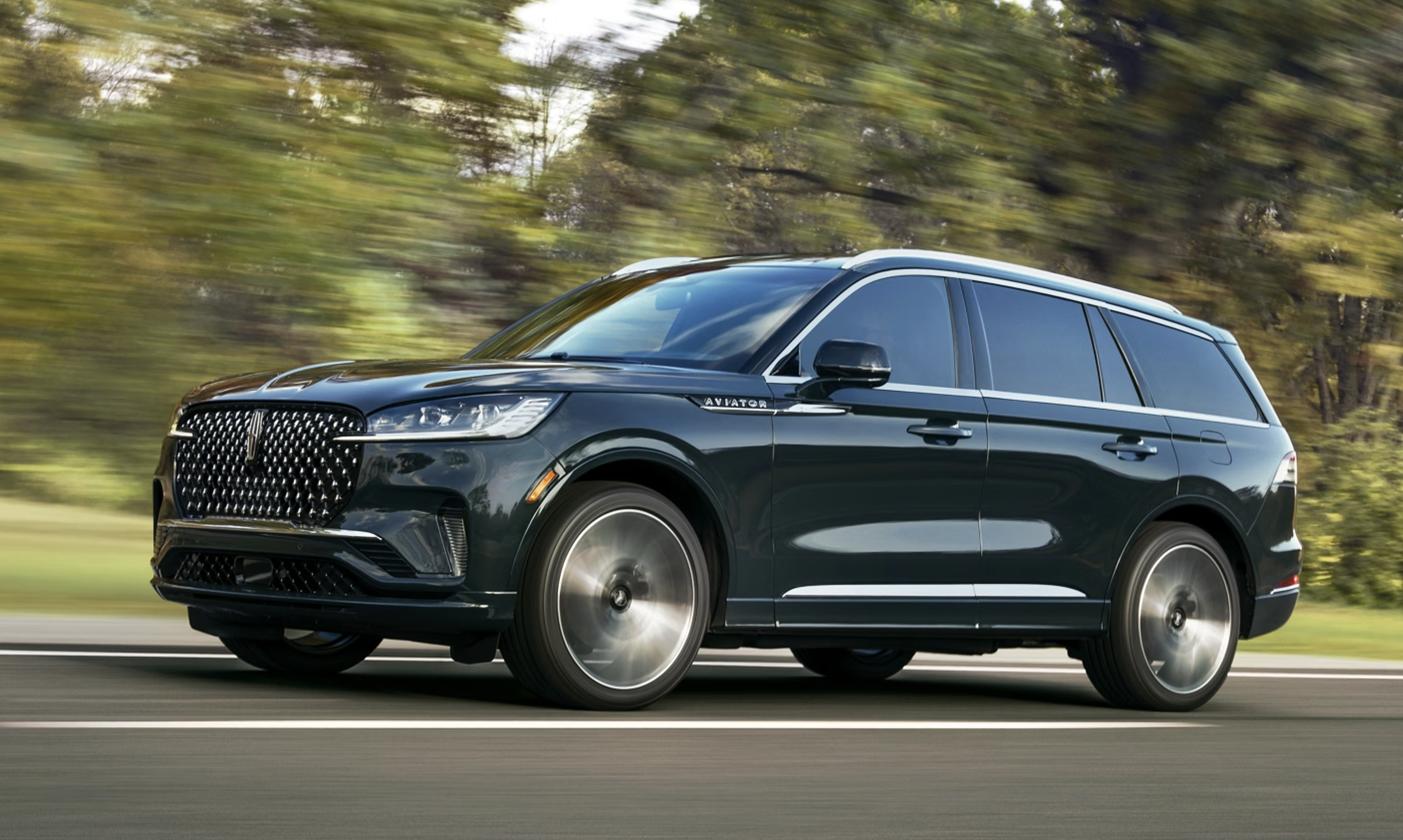 Discover the 2025 Lincoln Aviator: Luxury Meets Performance – Asheville ...